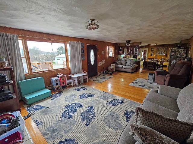 636 Brush Creek Road