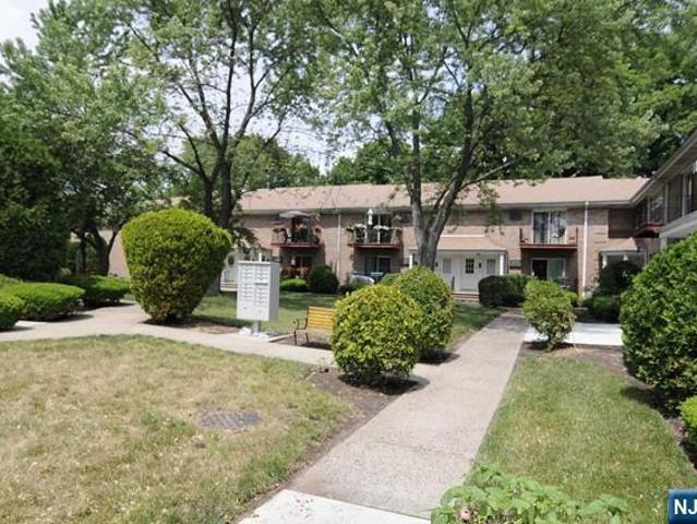636 Godwin Avenue # 9A