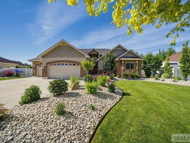636 Gatehouse Ln, Idaho Falls, ID 83404