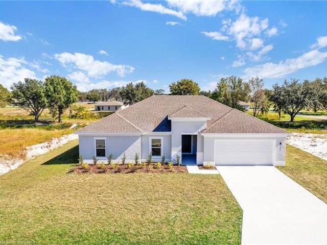 636 Grand Oaks Dr, Avon Park, FL 33825