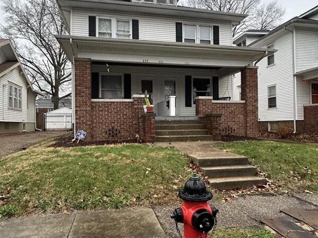 636 FAYETTE Avenue, Springfield, IL 62704