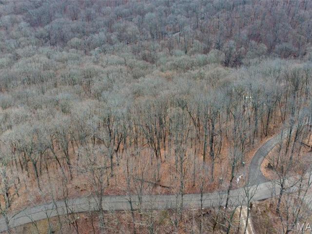 636 Hoene Ridge Estates Dr, Eureka, MO 63025 | Compass