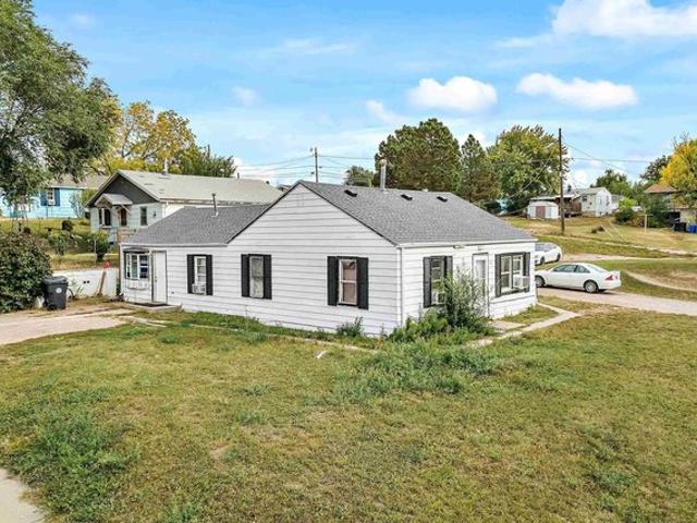 636 Halley Ave, Rapid City, SD 57701