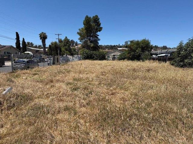 636 Johnson Ave S, El Cajon, CA 92020