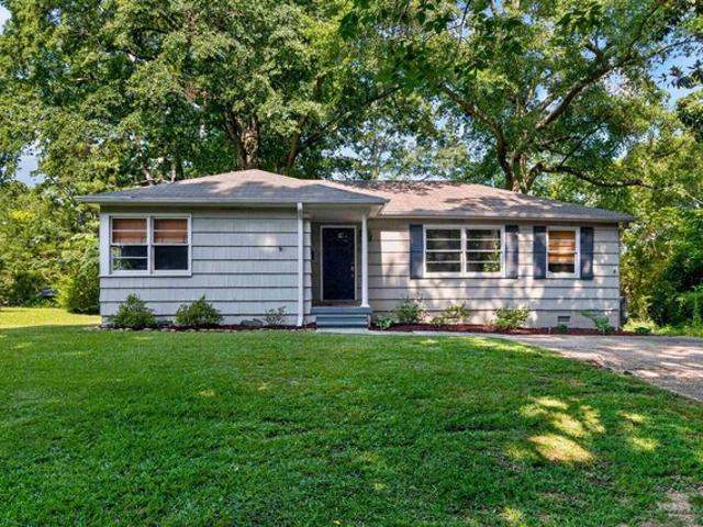 636 Oakdale St, Homewood, AL 35209