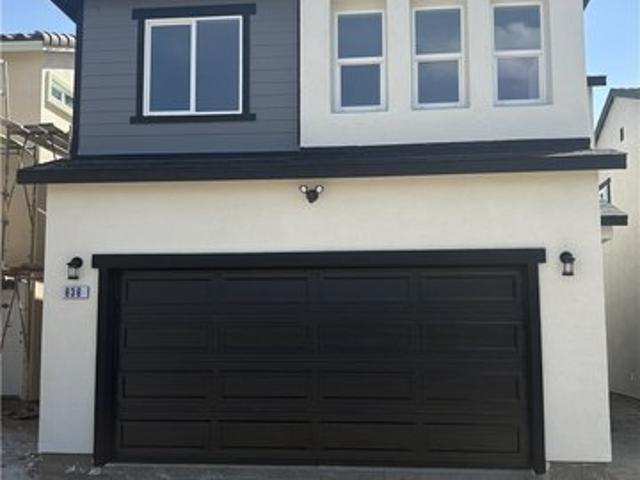 636 Laurel Ln, Colton, CA 92324