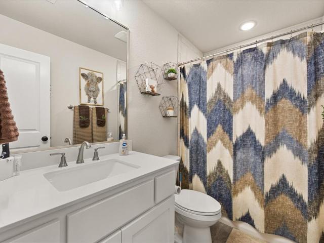 636 Mooney Dr, Saginaw, TX 76179 | MLS #21245