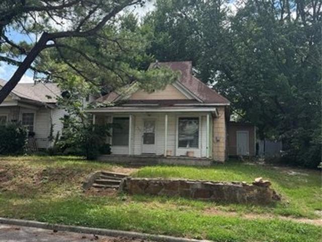 636 N Bell Ave, Shawnee, OK 74801