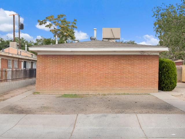 636 San Pablo Street SE