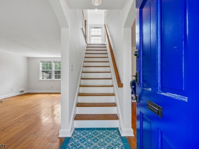 636 Rahway Ave