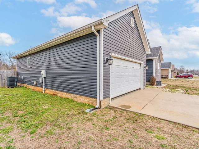 636 Red Maple Street