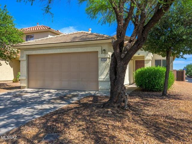636 W Cholla Crest Dr, Green Valley, AZ 85614