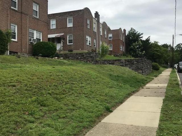 636 W Park Lane # 2ND FLOOR