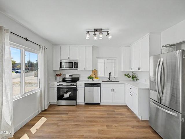 636 W Rio Salado Pkwy, Mesa, AZ 85201