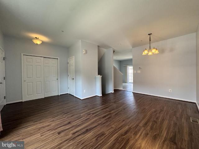 636 Tantallon Court # 140