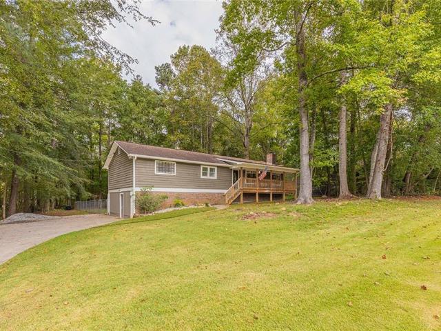 6375 Caladium Dr, Acworth, GA 30102 | MLS #7720 | Compass