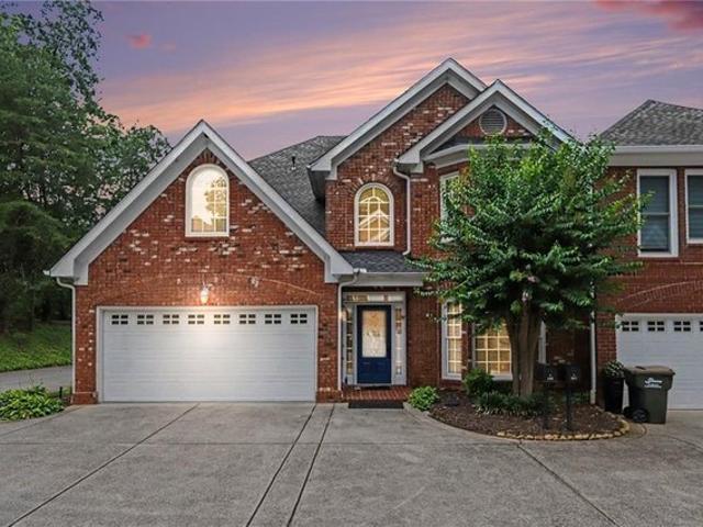 6375 Glenridge Dr, Sandy Springs, GA 30328