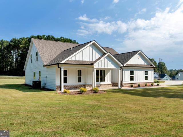 6376 Brockton Loop