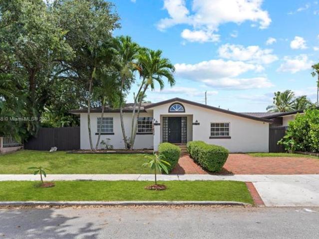 6376 15th St SW, West Miami, FL 33144