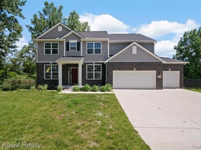 63770 Dequindre Rd, Washington Township, MI 48095
