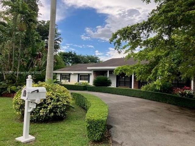 6377 118th Ave SW, Miami, FL 33183