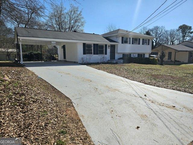 6370 Forest Haven Dr, Riverdale, GA 30274