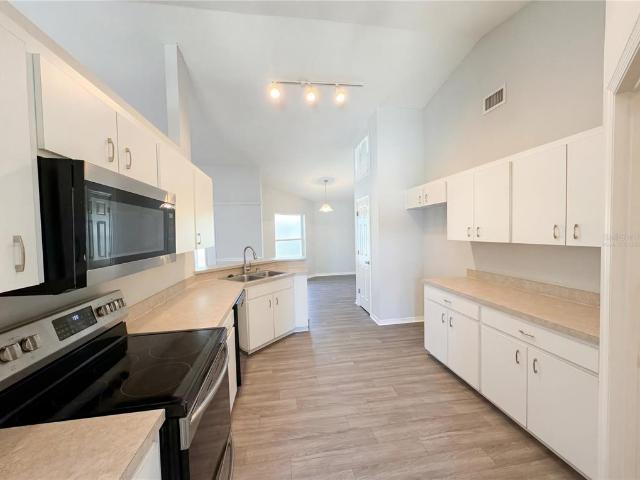 6371 Hampton Pointe Cir, Lakeland, FL 33813 | MLS #O6393