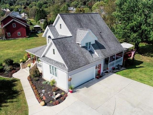 6371 Jason Dr, Huntingdon, PA 16652