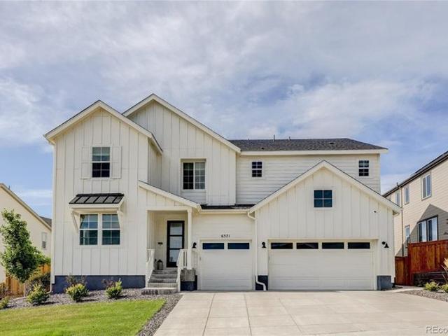 6371 Kenzie Cir, Castle Pines, CO 80108