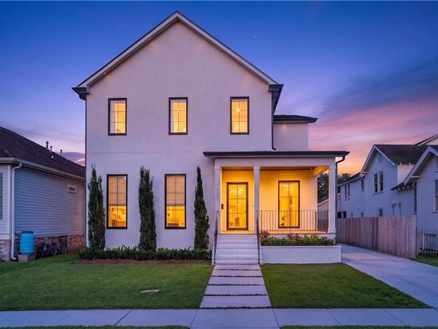 6371 Louis Xiv Street