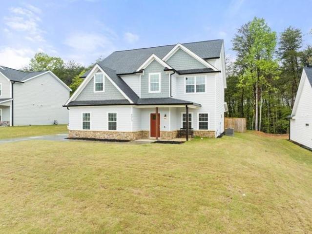 6373 Woodland Station Dr, Lula, GA 30554