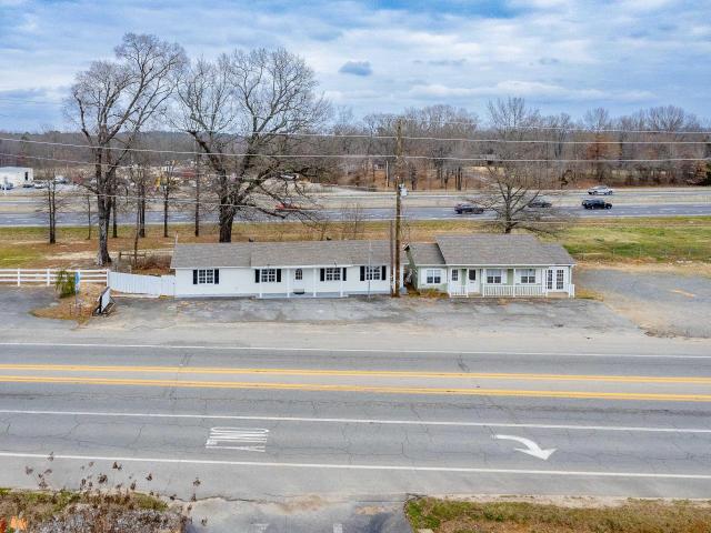 637 & 639 Hwy 365