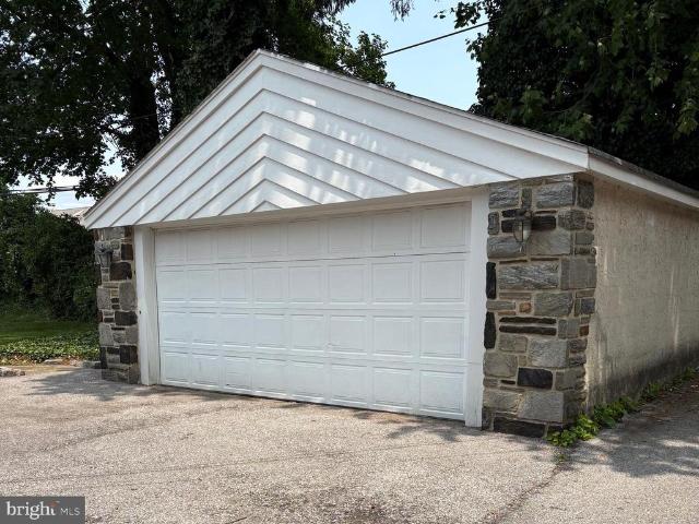 637 Childs Avenue