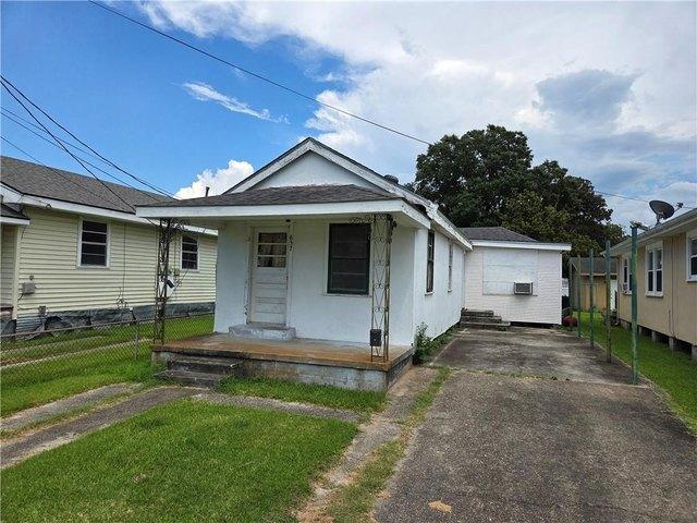 637 Avenue C, Westwego, LA 70094