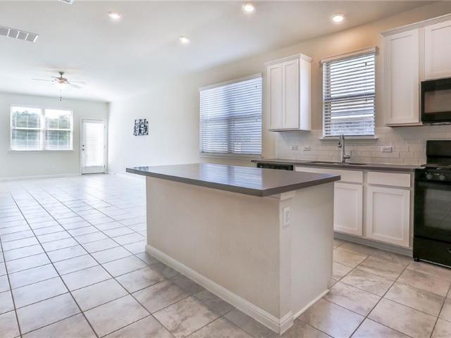 637 Gabrielle Anne Dr