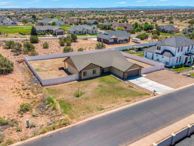 637 Hillcrest Drive