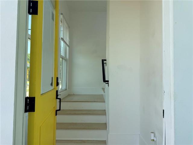 637 Lizardi Street