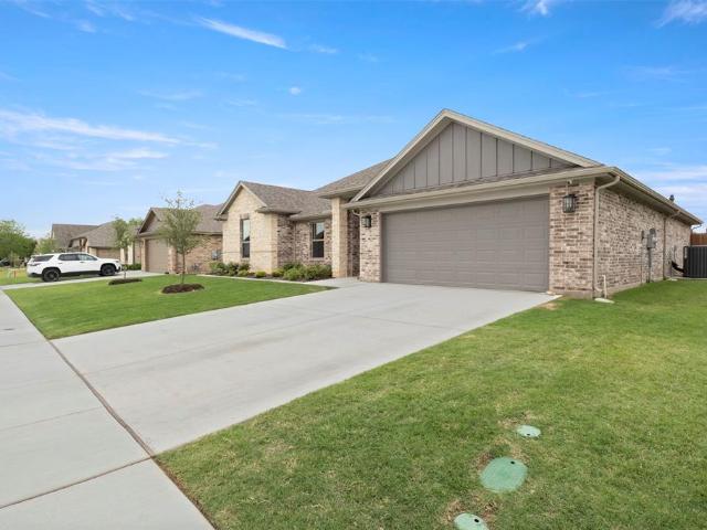 637 Mooney Drive
