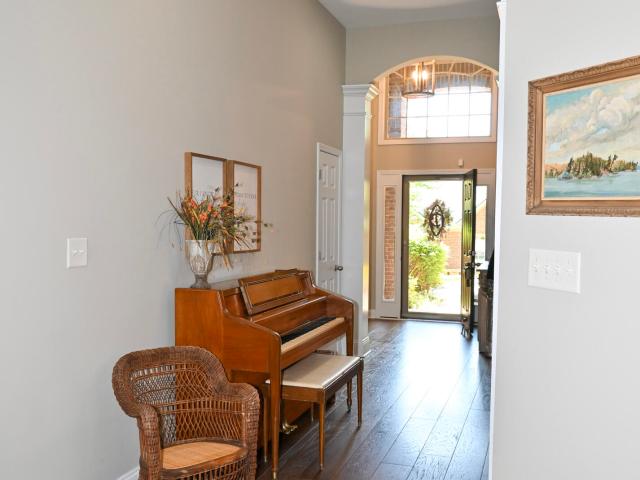 637 Muldoon Drive