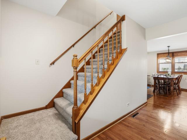 637 N Lyle Avenue