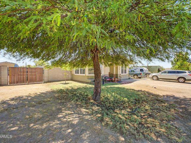637 S 96TH Street