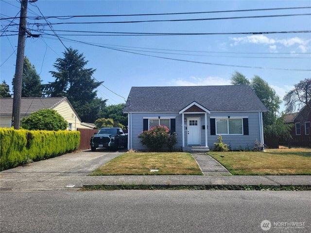 637 S Macarthur St, Tacoma, WA 98465