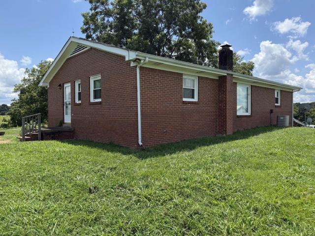 637 Sheehy Rd