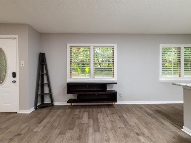 637 Post Oak Drive