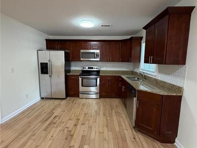 637 Parkdale Drive