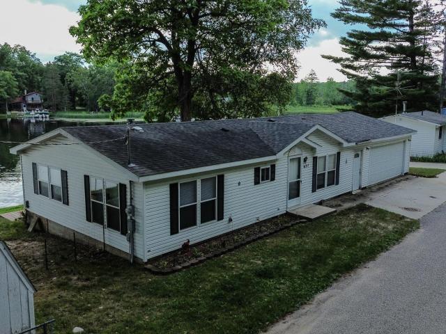 637 W Park Drive