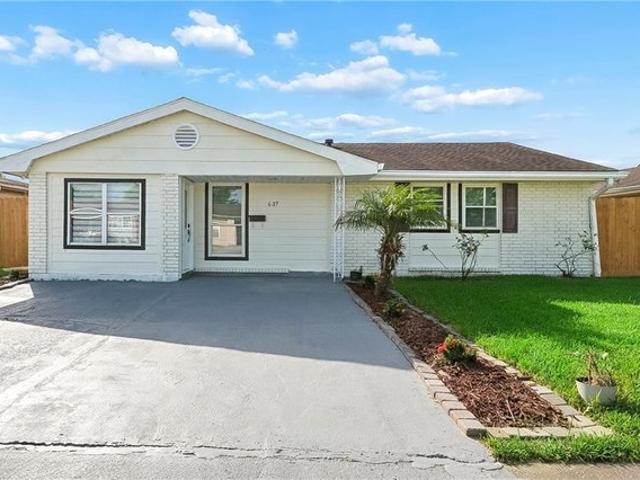 637 Taylorbrook Dr, Gretna, LA 70056