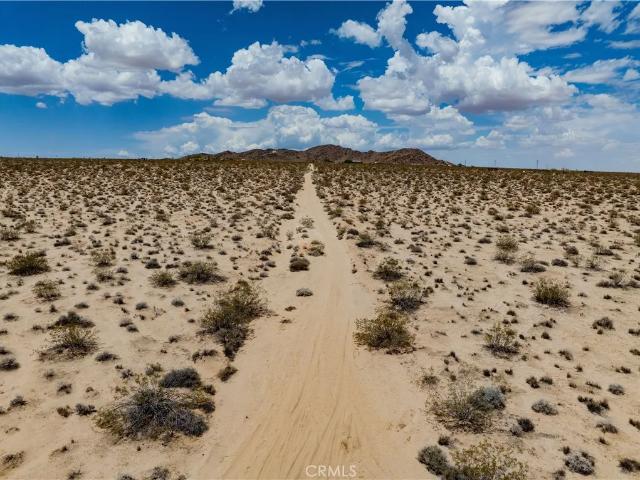 63840 Desert Lilly Rd, Joshua Tree, CA 92252 | MLS #JT25165