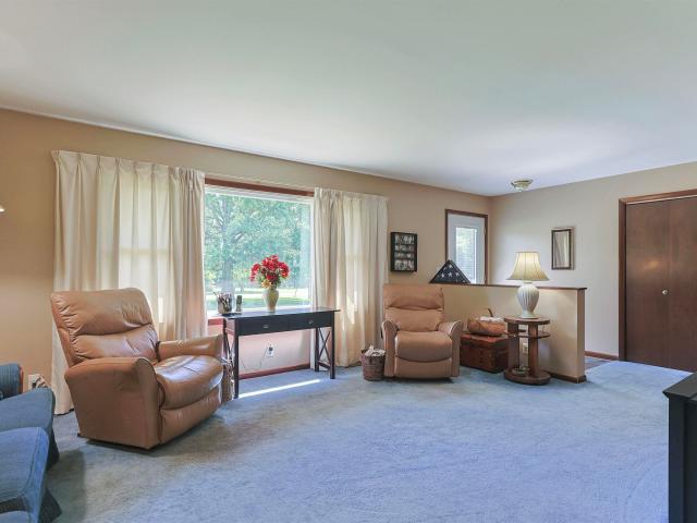 6384 N 900 E Road