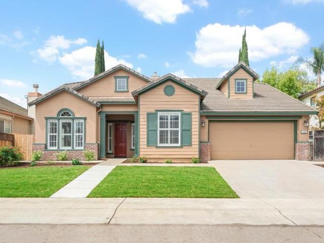 6384 Park Village St, Sacramento, CA 95822
